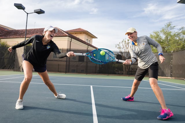 Tennis Pro Felicia Hutnick Bounces Back After Knee Replacement Surgery ...